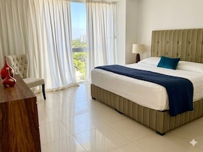 Apartamento Comfort | Roupa de alta qualidade, cofre no quarto, com decoração personalizada 