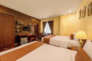 Quarto Triplo Deluxe | Secretária, Wi-fi grátis 