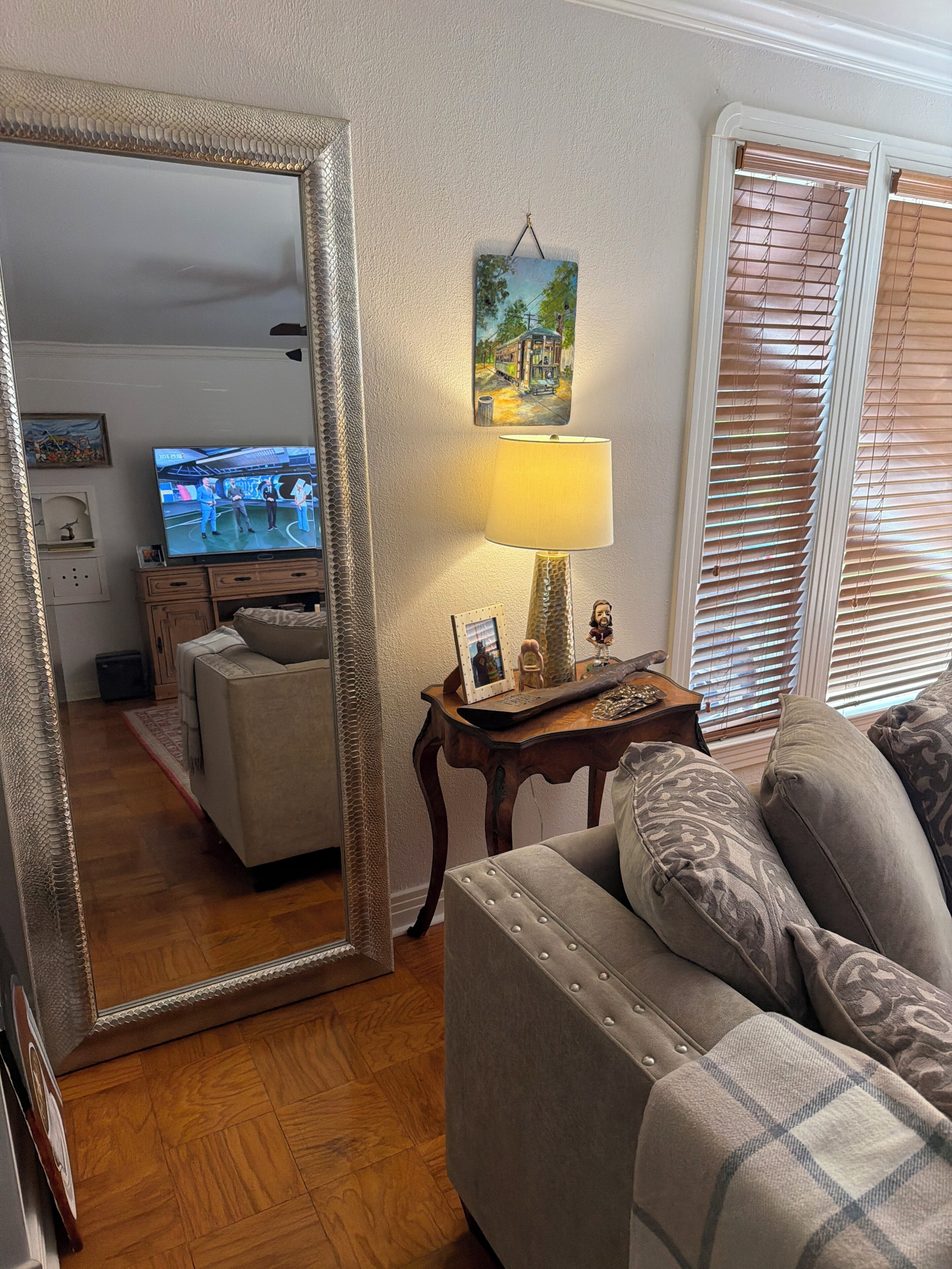 Beautiful 2-bedroom House Located 3 Blocks From Oschner Hospital Main Campus - Metairie, LA