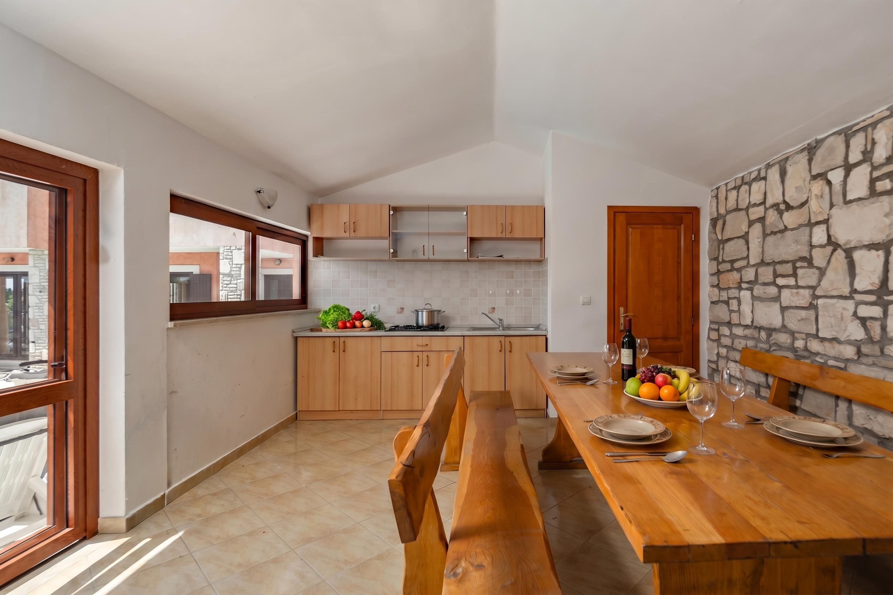 Casa Familiar, 4 quartos, lareira (Pool House Suzi in Heart of Istria) | Restaurantes