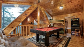 Cabine, 4 quartos | Sala de jogos