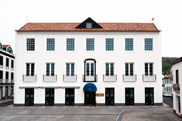The Book Hotel - Azores