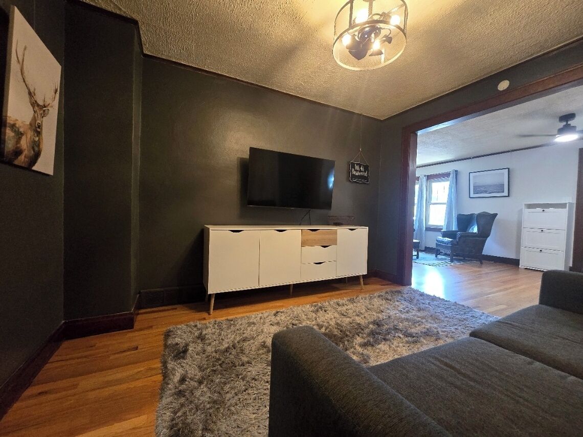 Charming 2-bedroom Bungalow Minutes From Frontier Park, Fe Warren, & Capital - Cheyenne, WY