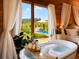 Cabana Gaia com Hidro e Piscina Aquecida - Alfredo Wagner/SC | Roupas de cama premium, Wi-Fi de cortesia, individualmente decorados