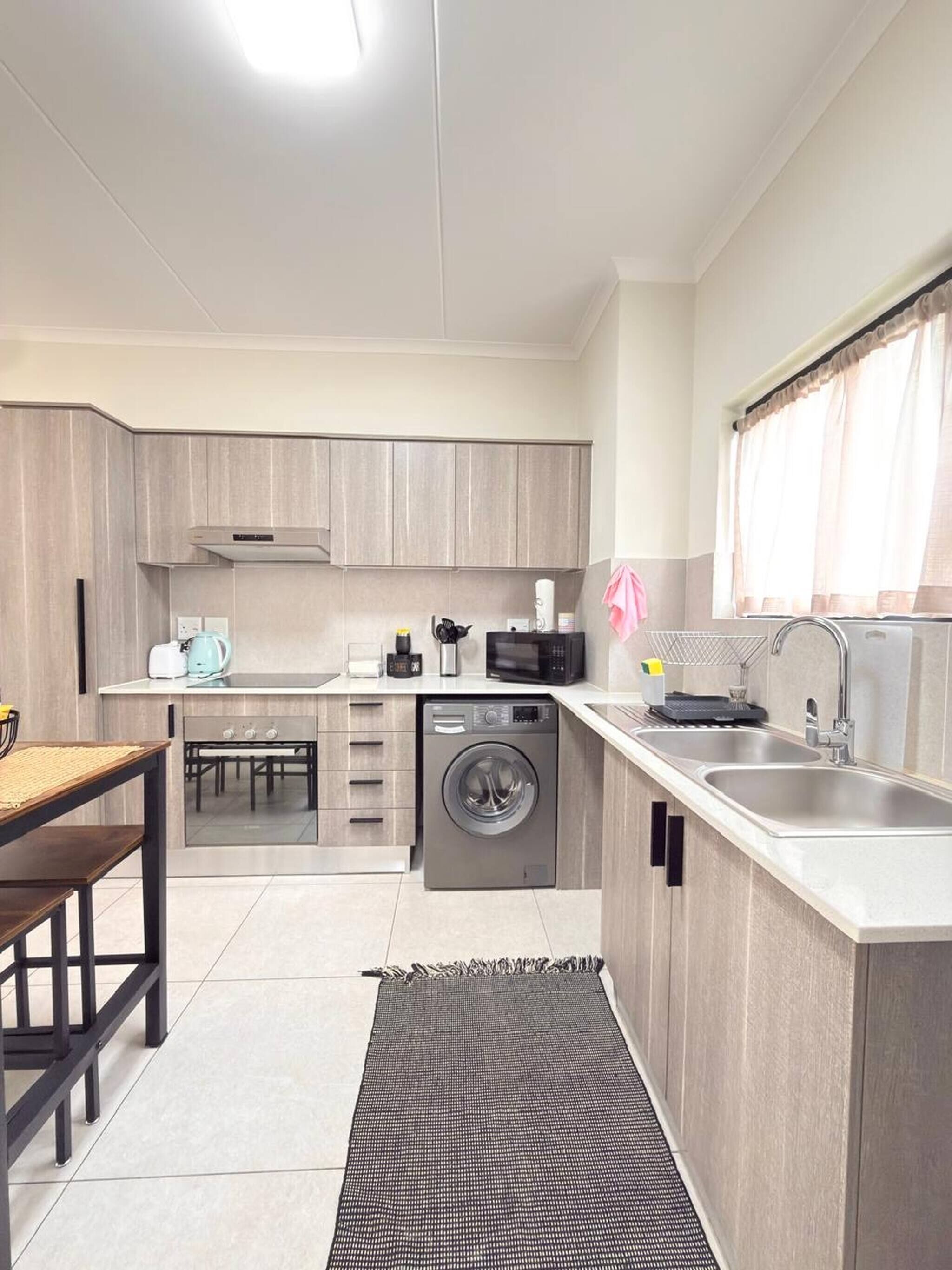 Apartamento, 2 quartos, varanda | Lavandaria