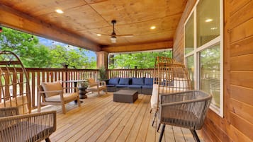 Casa, 3 quartos | Terraço/pátio