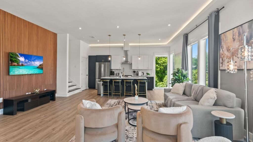 Apartamento, 3 quartos | Sala de estar