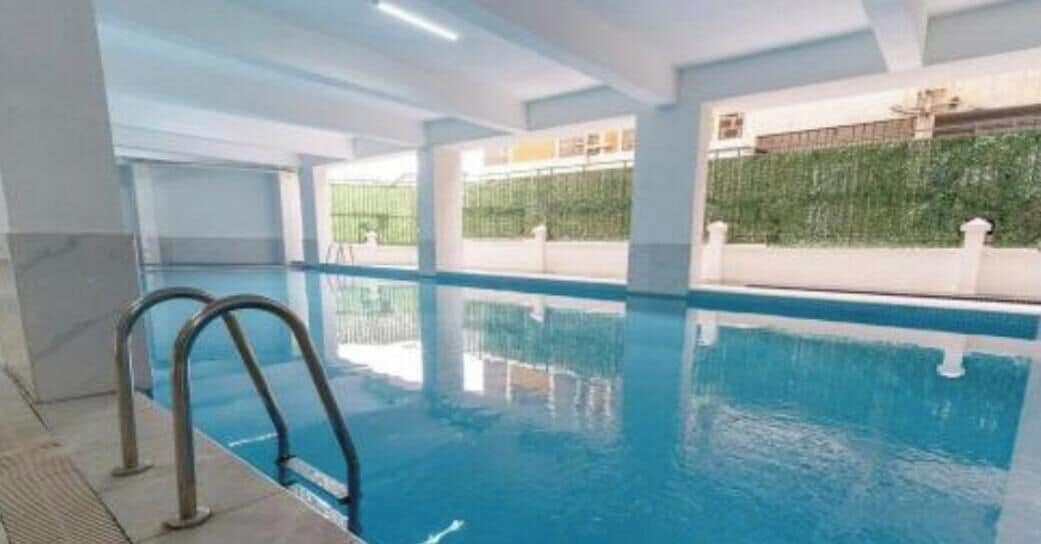 Piscina interior 