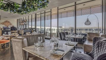 Apartamento, 1 quarto, acessível | Restaurantes