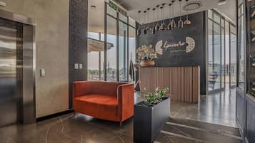 Apartamento, 1 quarto, acessível | Saguão