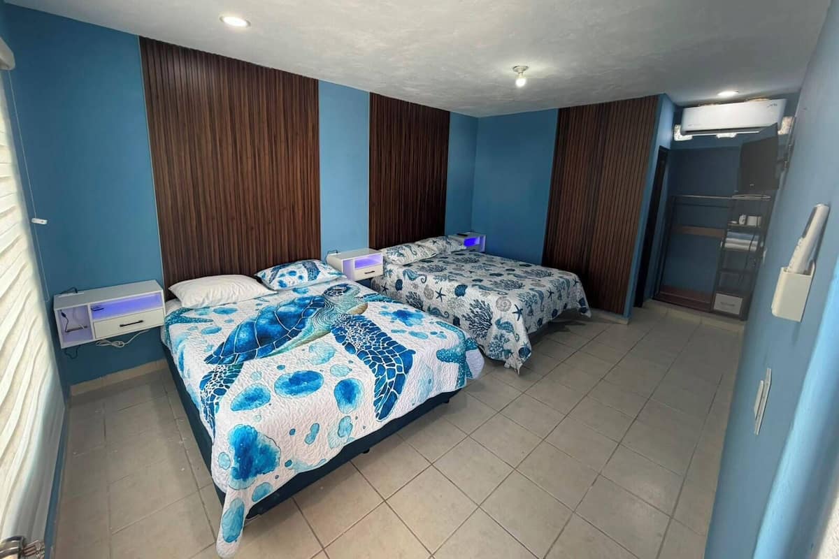 Quarto conforto | Wi-Fi de cortesia, roupa de cama