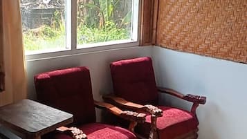 Quarto casal standard, vista para o jardim | Parte interna