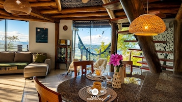 Cabine, 2 quartos, ar condicionado, vista para a montanha | Sala de estar