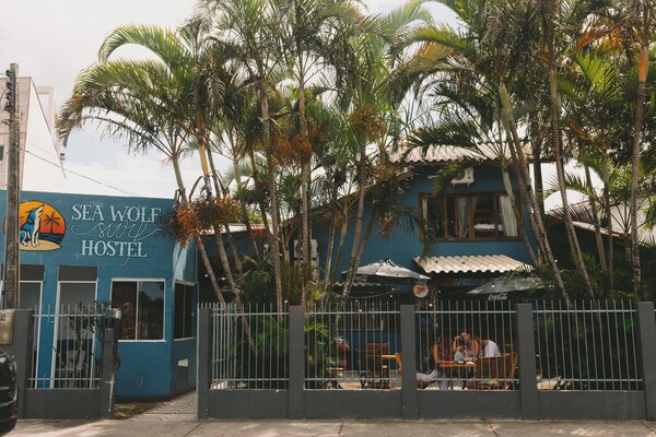 Sea Wolf Surf Hostel - Campeche - Florianópolis