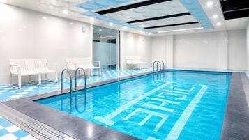 Piscina interior