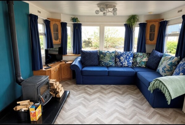 Home On Working Farm: Perfect for families wanting to experience real ...