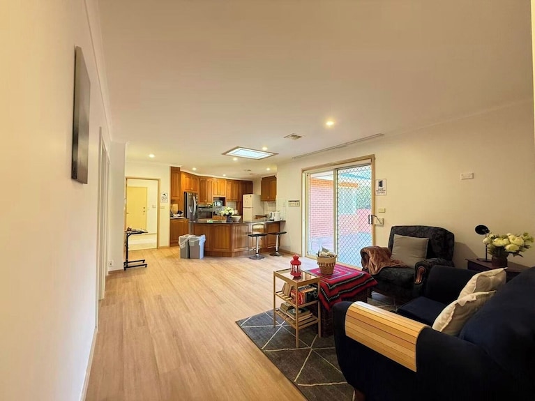 Cozy King Room | 5-min Walk To Anu | Close To City - Canberra