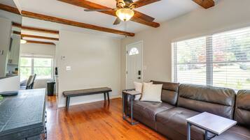 Casa (2 Bedrooms) | Interior