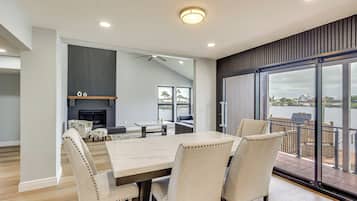 Casa (4 Bedrooms) | Parte interna