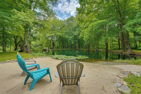 Barn House W/ Private Pond & Dock In Southbury! - Kettletown State Park, Southbury