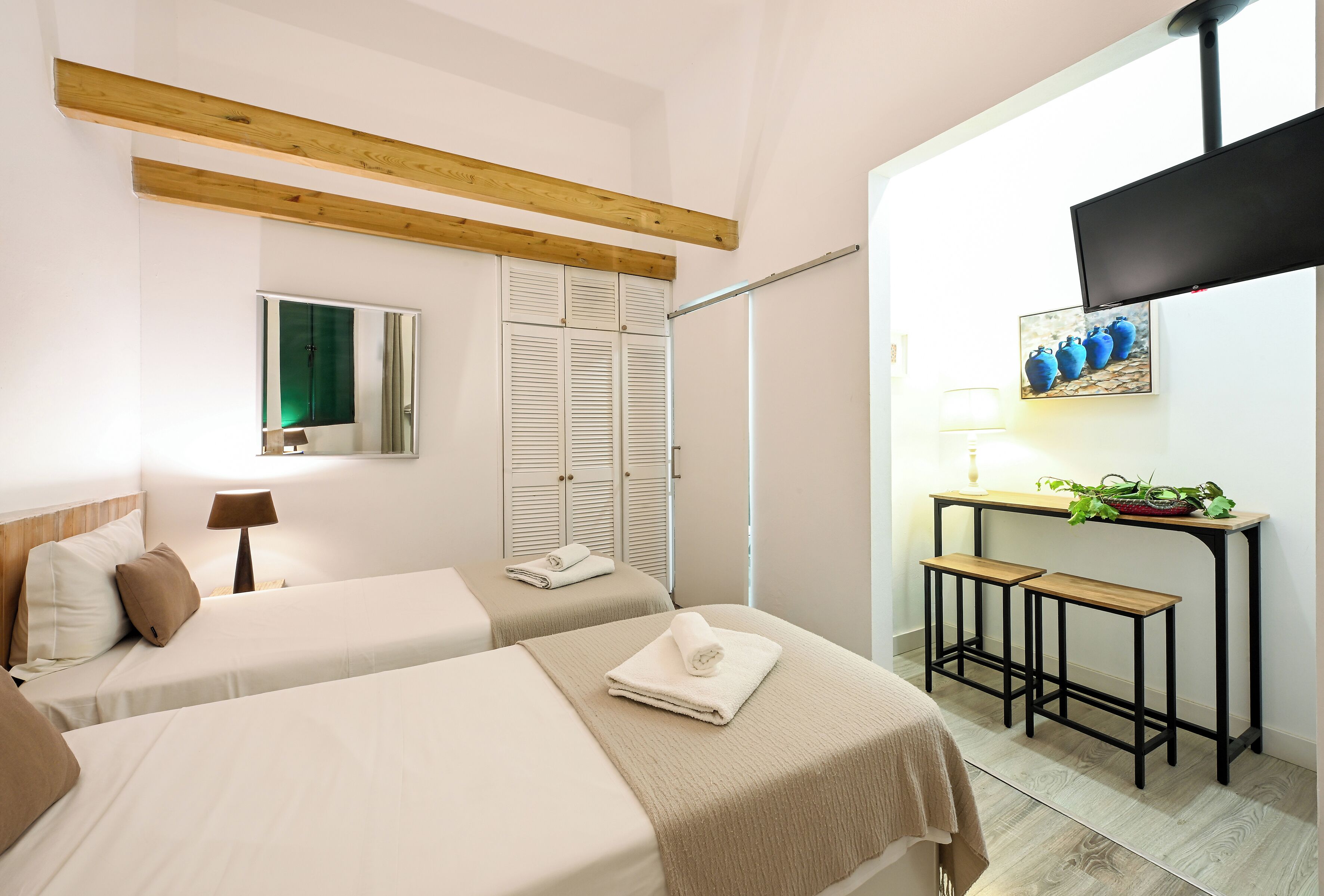 Quarto Twin Básico | Wi-fi grátis 