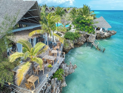Tunu Beach Zanzibar