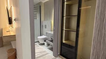 Apartamento Júnior, varanda, Vista para a cidade | Casa de banho