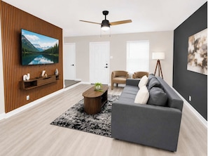 Apartamento, várias camas, para não fumantes, cozinha | Área de estar | Smart TV 65 polegadas com canais digitais, Netflix, Hulu