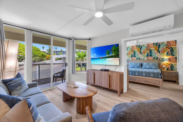 2 2 New Designer Beachside Resort Vistas - Maui, HI