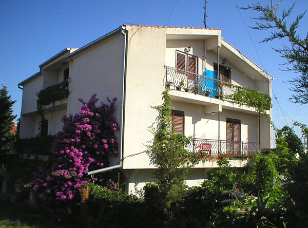 Villa Matan - Betina