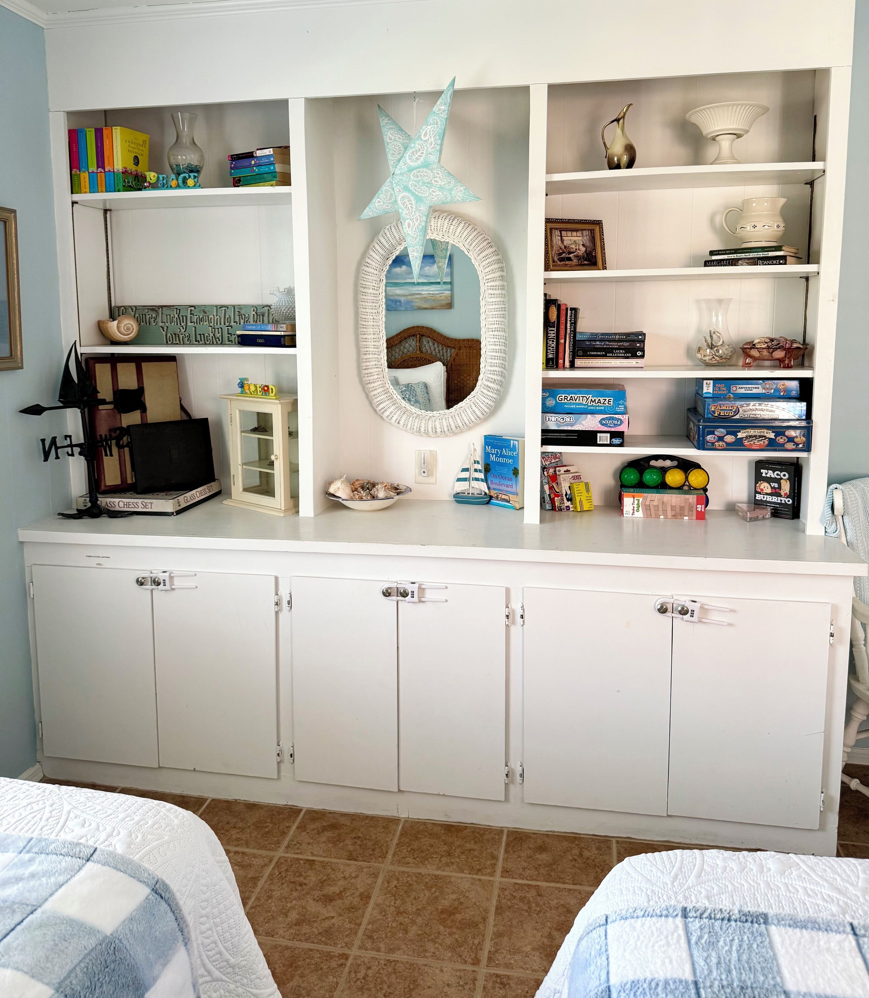 Charming Classic Cottage On Canal Holden Beach - Ocean Isle Beach, NC