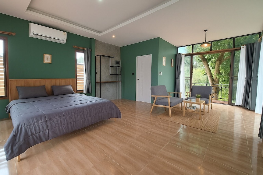 Lakeview Retreat Near Hin Lad Waterfall, Nature & Cycling Escape - Khura Buri District