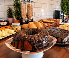 Buffet de pequeno-almoço