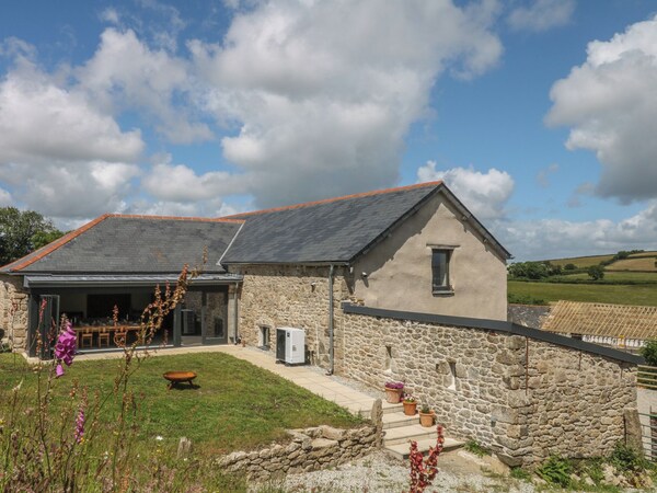 Reddaway Threshing Barn - Dartmoor Forest