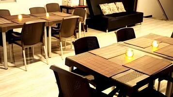 Apartamento | Restaurantes