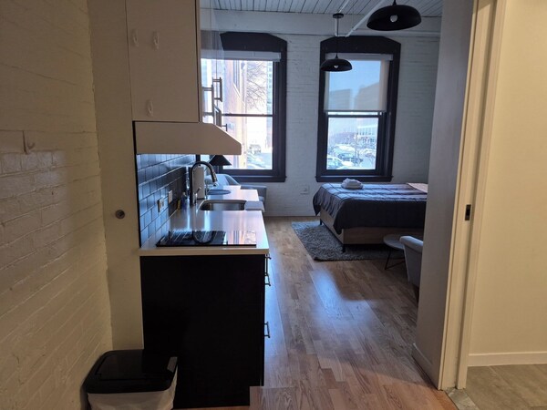 Trumbull Apartments - Hartford