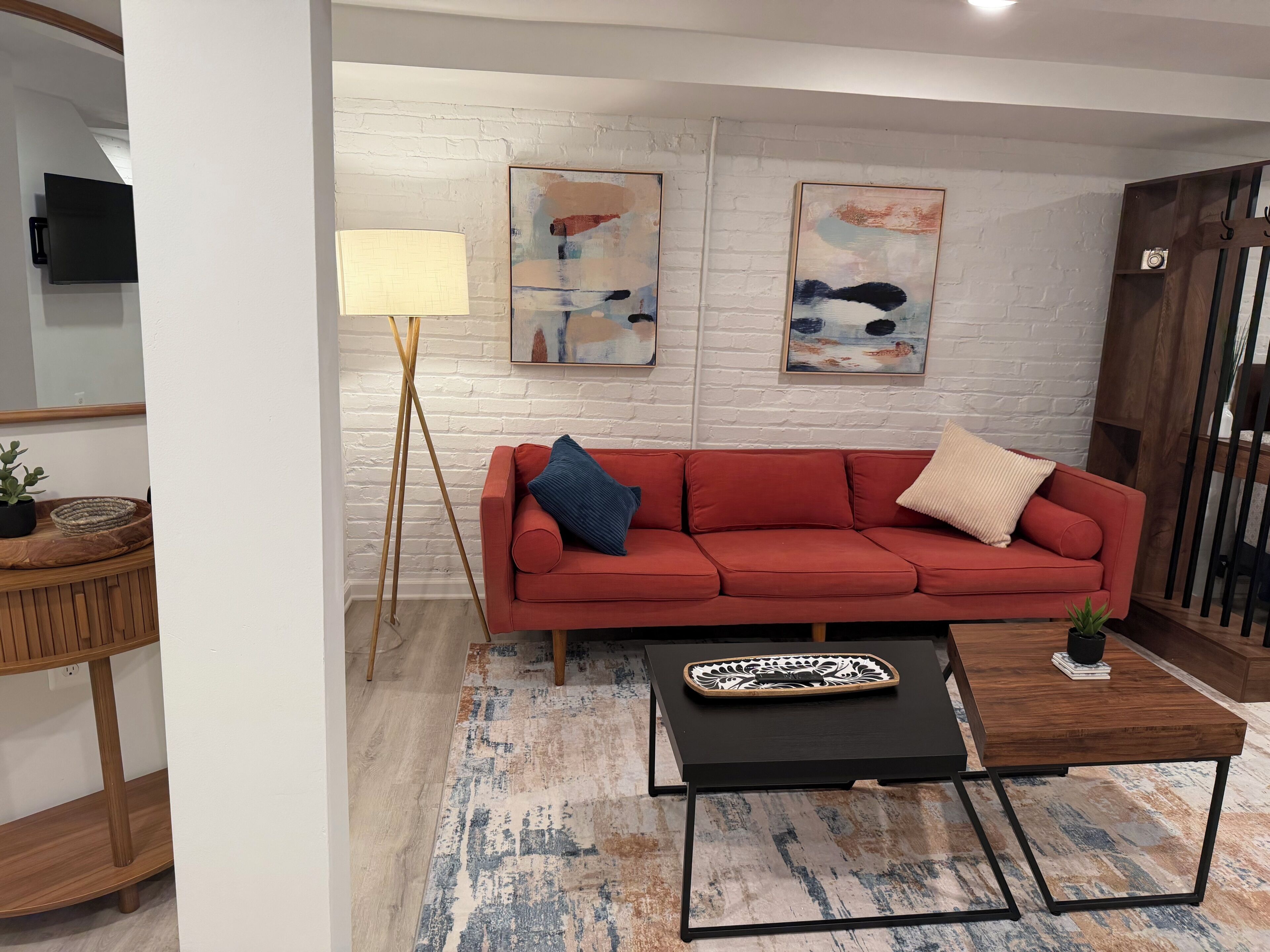 Modern Private Suite Near Capitol Hill & Rfk.  Private Entrance - Kensington, MD