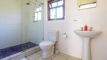 Quarto Twin | Casa de banho