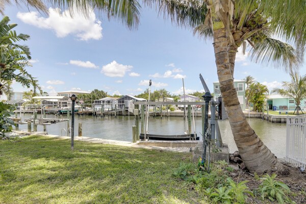 Island Walk To Ocean, Dining W/ Boat Dock & Lift! - Caribbean