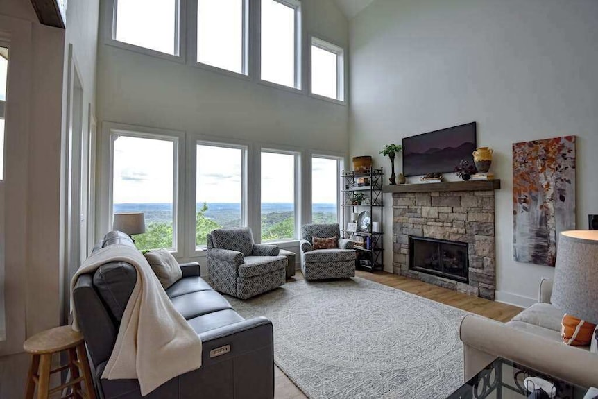 Mountain Ridge Retreat - Clarkesville, GA