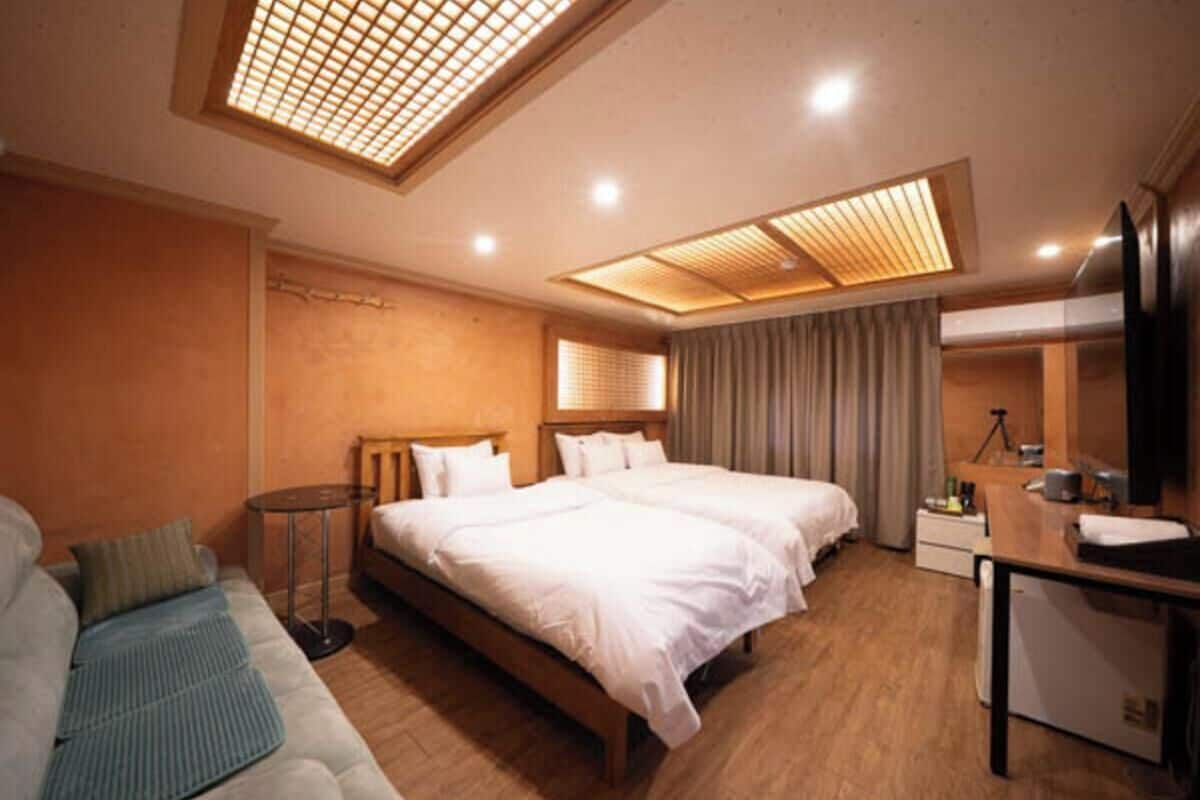Quarto Twin Tradicional, Vista para a cidade | Wi-fi grátis 