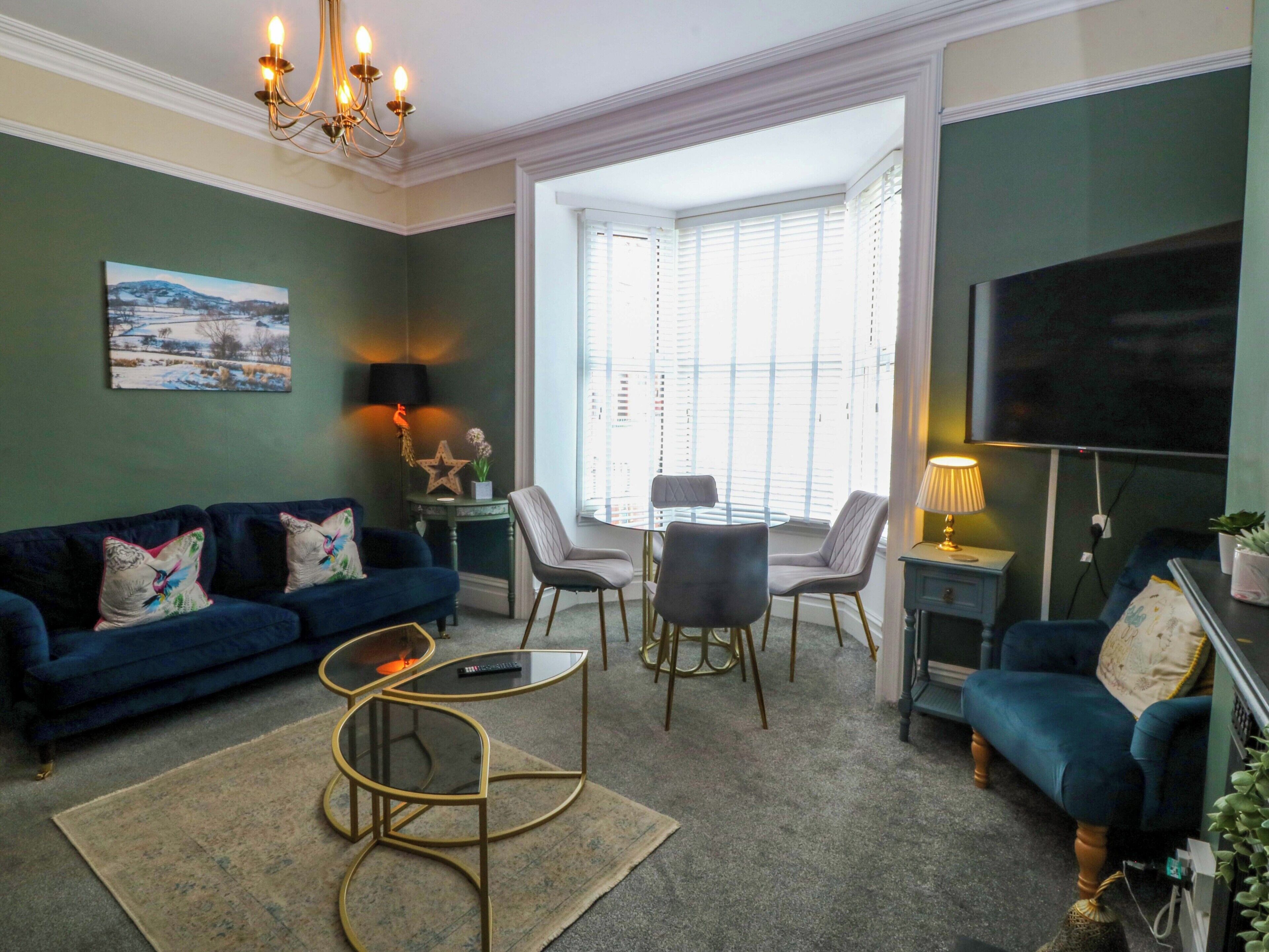 Jack's House, Pet Friendly, Character Holiday Cottage In Tywyn - Tywyn