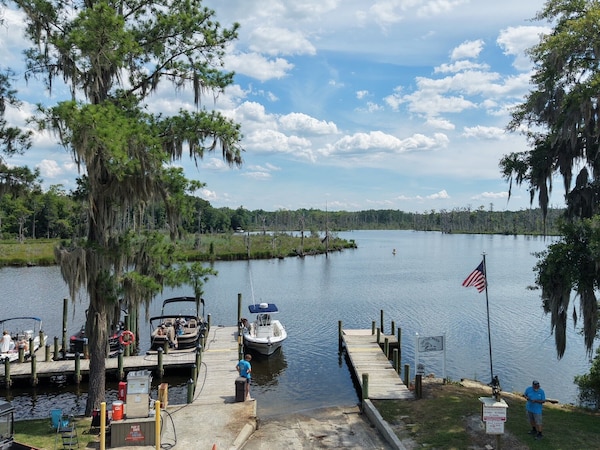 Cotton Patch Landing Campground & Marina - Goose Creek State Park, Washington