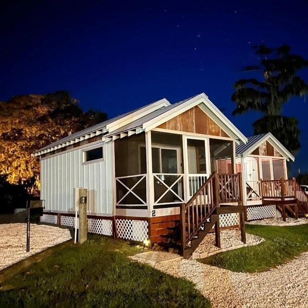 Crescent Fish Camp Resort & Marina - Crescent City, FL