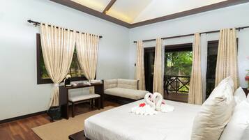 Casa de Campo Nobre, 1 cama king-size, vista para a piscina | Wi-fi grátis