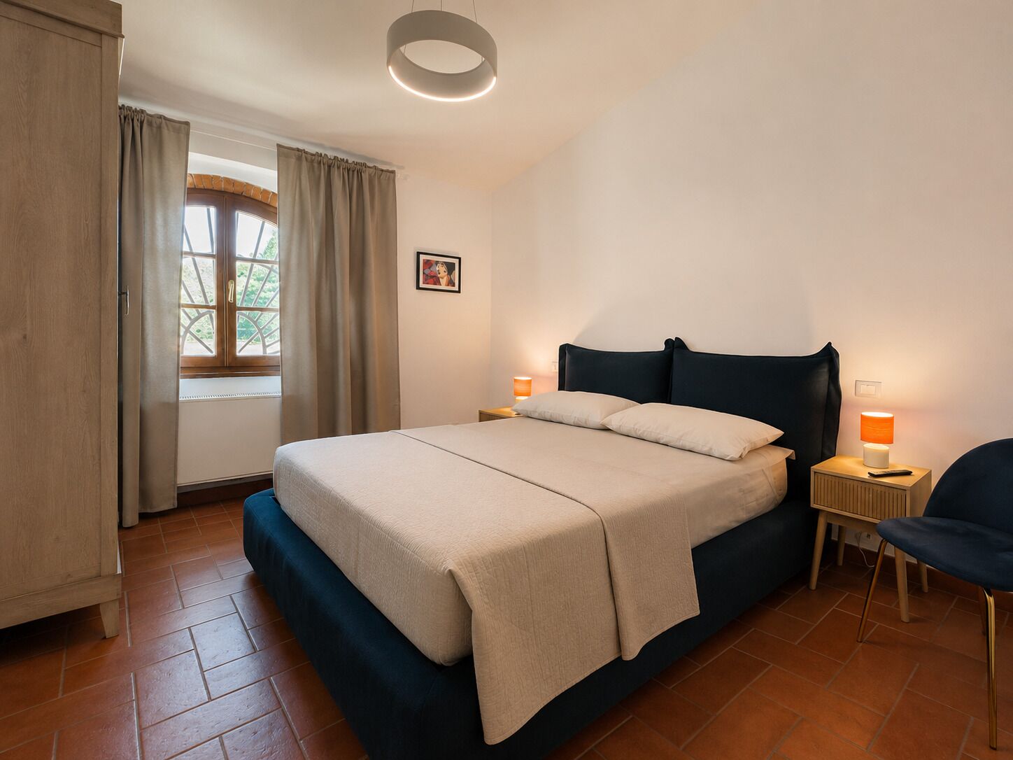 Quarto Duplo, 1 cama queen-size, não fumadores, casa de banho privativa | Wi-fi grátis, roupa de cama fornecida 