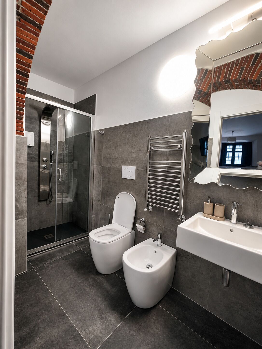 Casa de banho | Um polibã, um secador de cabelo, um bidé, toalhas fornecidas 