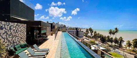 Piscina exterior