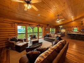 Casa, várias camas (Hollow Tree Lodge) | Área de estar