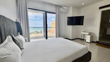 Apartamento, 2 quartos, varanda, vista para o mar